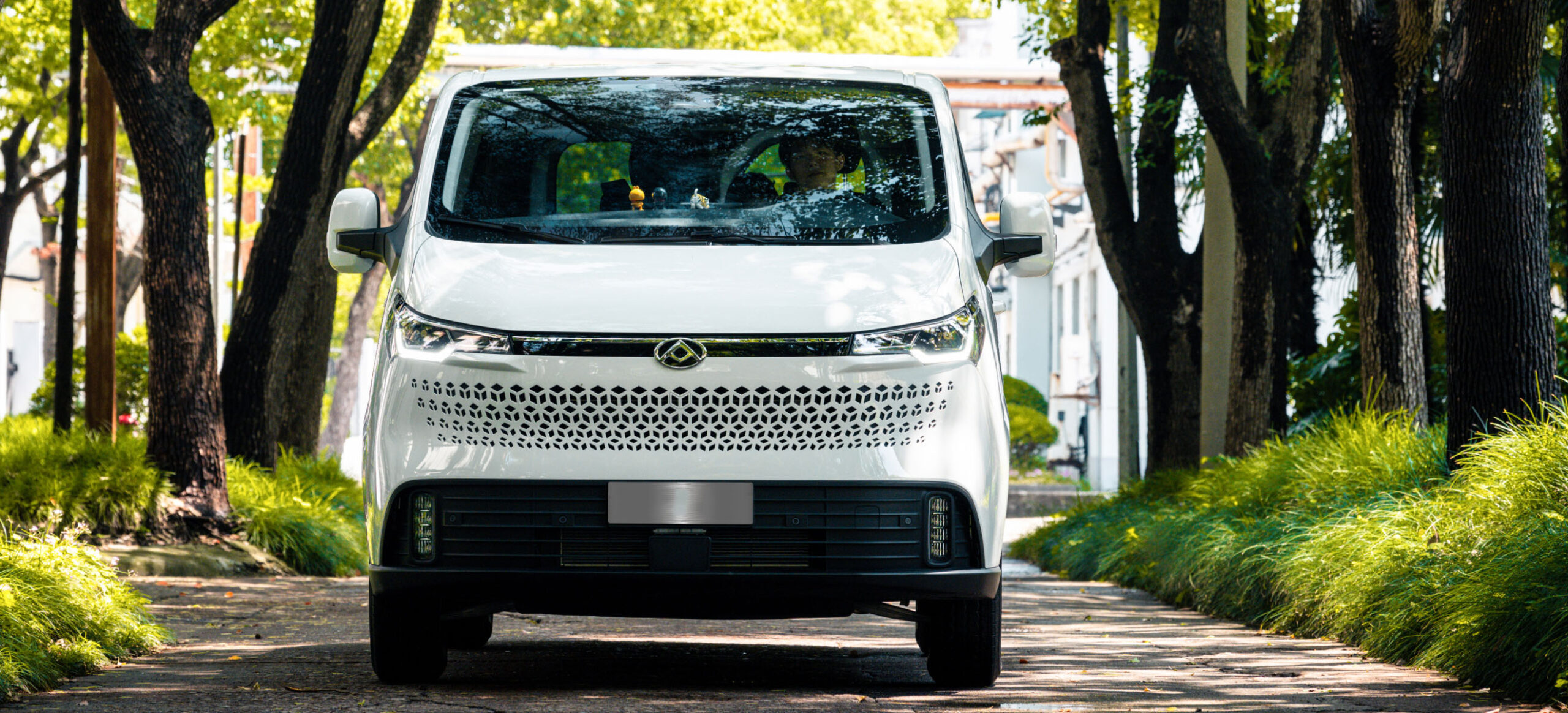 Maxus Commercial Vans, Maxus (North West) Limited